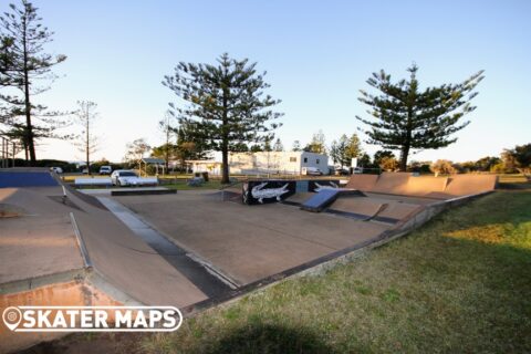 Old Bar Skatepark | Old Bar NSW Skateboard Park - Skater Maps