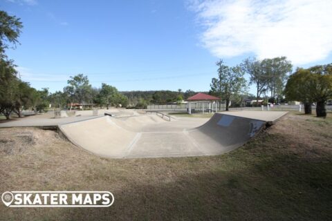 Barbour Memorial Skatepark (Esk Skatepark) | Esk, Queensland